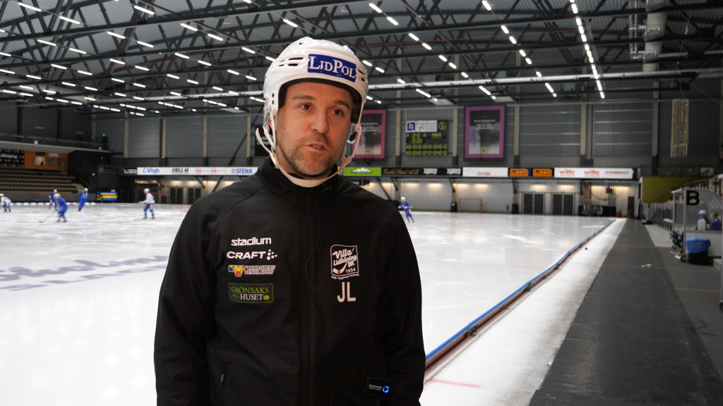 TV | Johan Lindblom inför Mölndal - Villa Lidköping Bandyklubb